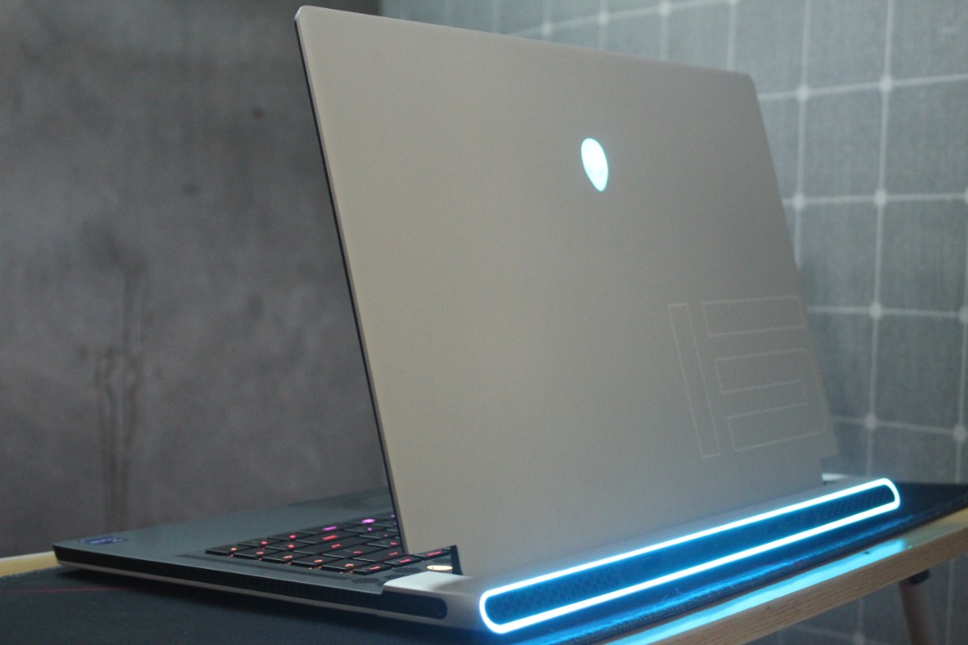 Alienware x15 R2 (x15 Series) (RTX 3080 Ti), Computers & Tech, Laptops ...