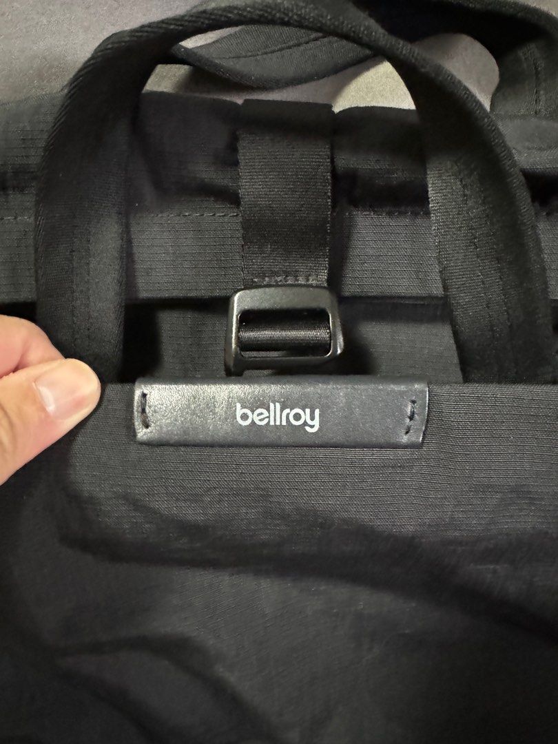 Bellroy system messenger bag, Men's Fashion, Bags, Sling Bags on Carousell