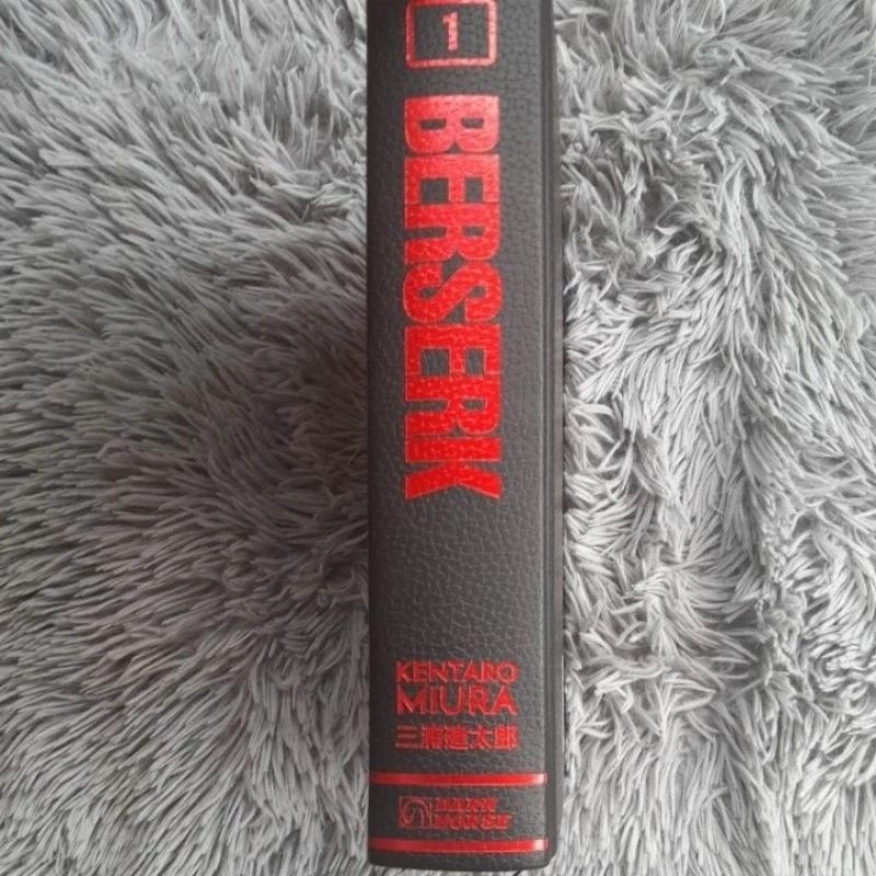 BERSERK Deluxe Edition Volume 1, Hobbies & Toys, Books & Magazines, Comics & Manga on Carousell