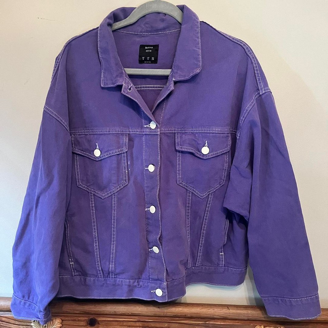 BERSHKA OVERSIZED PURPLE DENIM JACKET (S), Women's Fashion, Coats ...