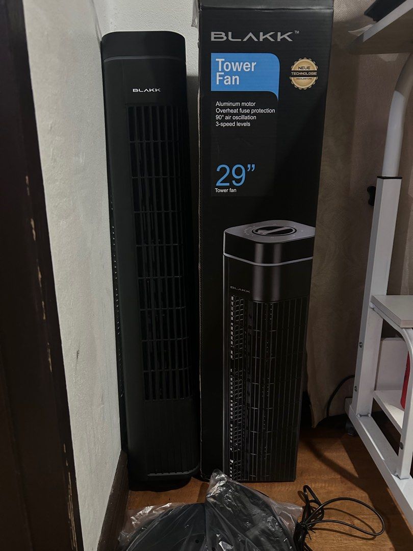 Blakk Tower Fan, TV & Home Appliances, Other Home Appliances on Carousell