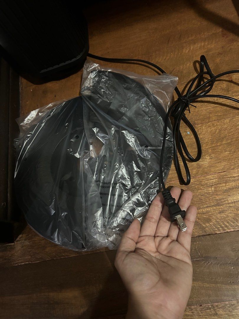 Blakk Tower Fan, TV & Home Appliances, Other Home Appliances on Carousell