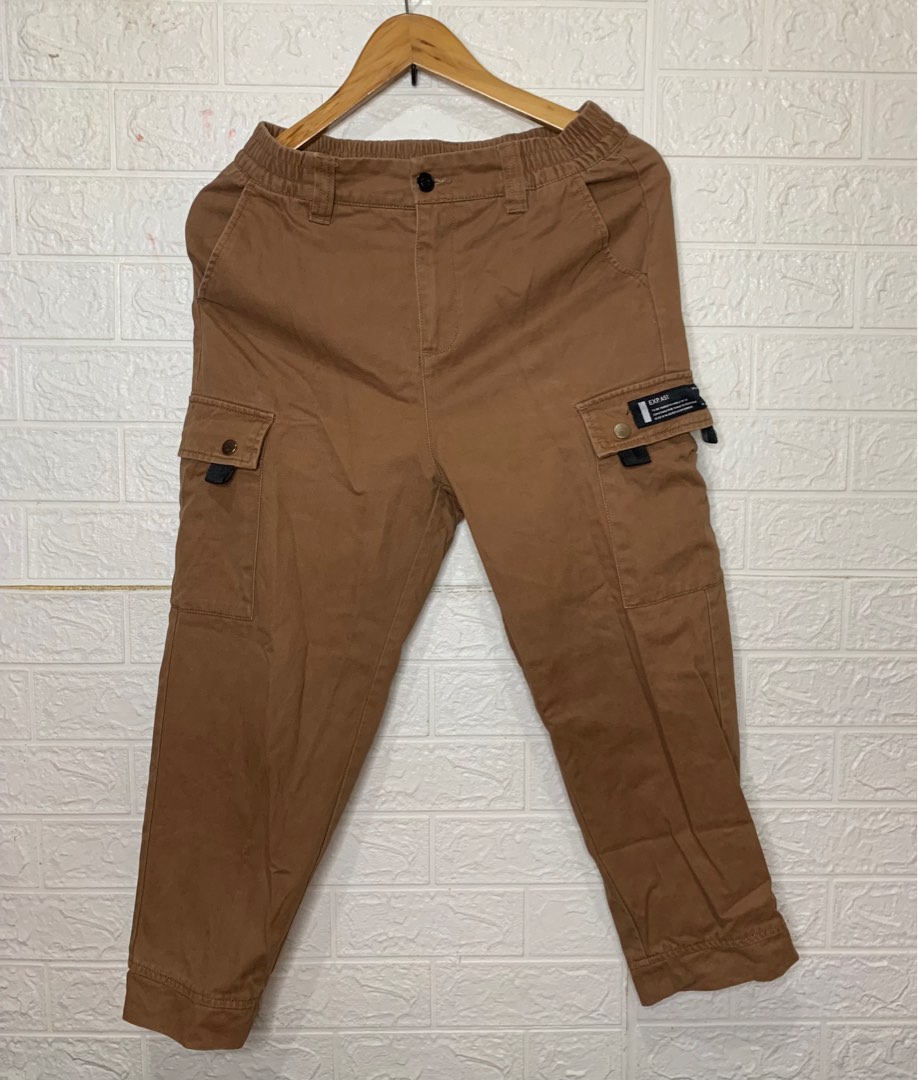 Bossini cargo pants, Men's Fashion, Bottoms, Jeans on Carousell