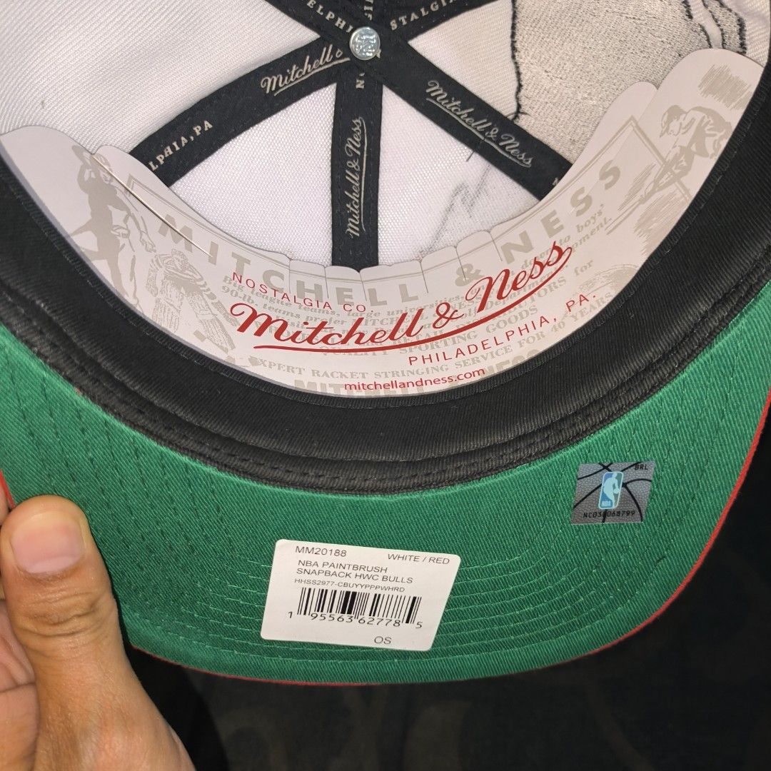 Chicago bulls splash Windy City, Men's Fashion, Watches & Accessories ...