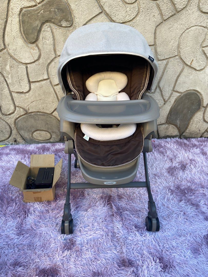 Combi Bedi Auto Swing Bed and Highchair, Babies & Kids, Baby Nursery ...