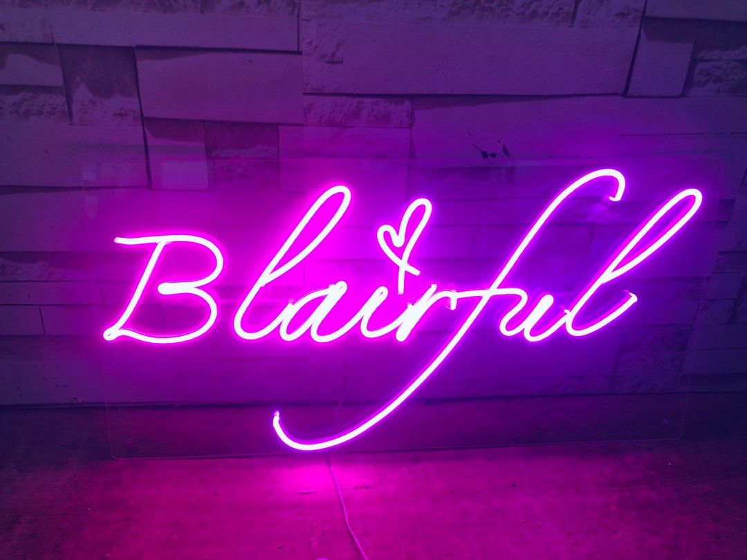 Costumized neon signs, Hobbies & Toys, Memorabilia & Collectibles, Fan ...