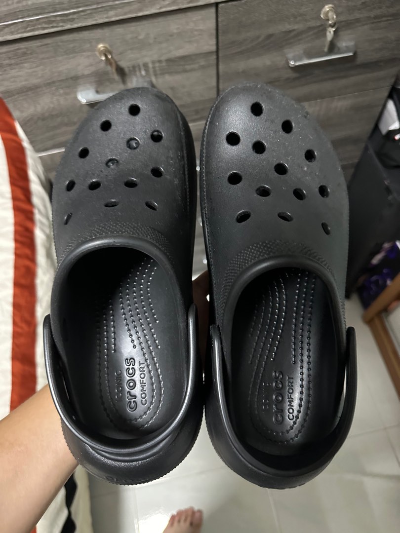 Crocs platforms black, Men's Fashion, Footwear, Sneakers on Carousell