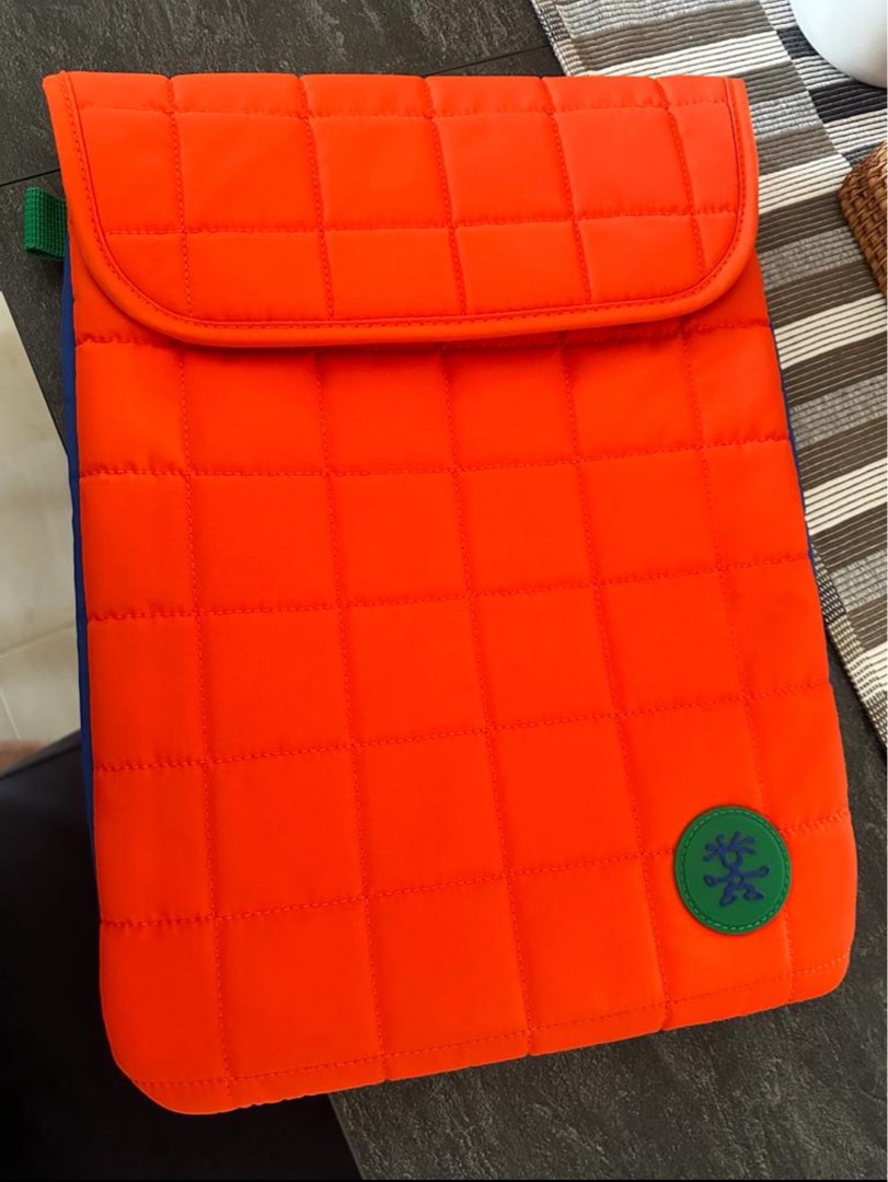 Crumpler Laptop Bag/Sleeve, Computers & Tech, Laptops & Notebooks on ...