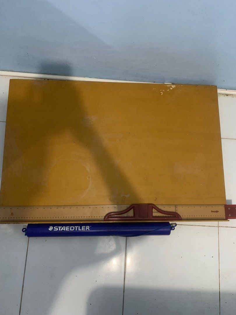 Drafting t daw table 36 inch with t square and staedler tube, Hobbies ...