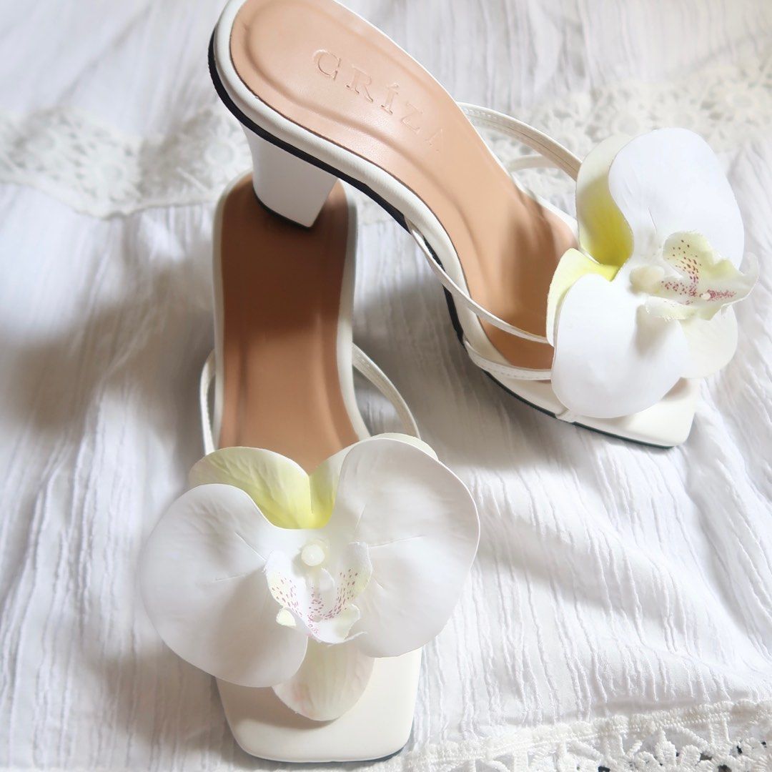 Elegant White Orchid Flower Strap Heels, Women's Fashion, Footwear ...