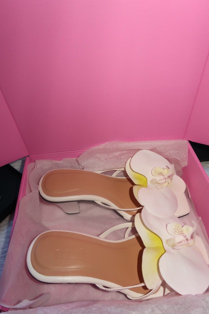 Elegant White Orchid Flower Strap Heels, Women's Fashion, Footwear ...