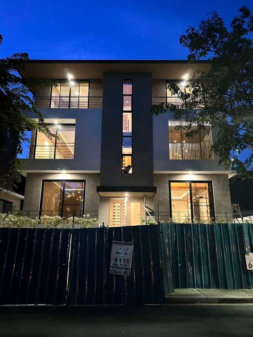 For Rent: Brand New House at Mckinley Hill Village, BGC, P350k/mo ...