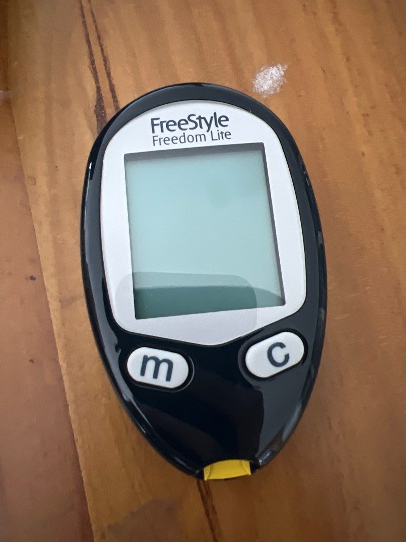 FreeStyle Lite Blood Glucose Monitoring System, Health & Nutrition ...