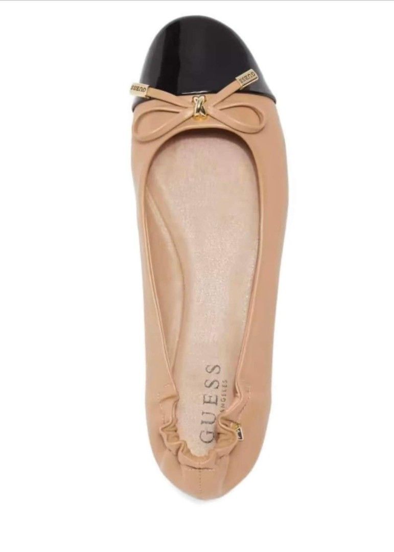 Guess Flats - 6,7, Women's Fashion, Footwear, Flats & Sandals on Carousell