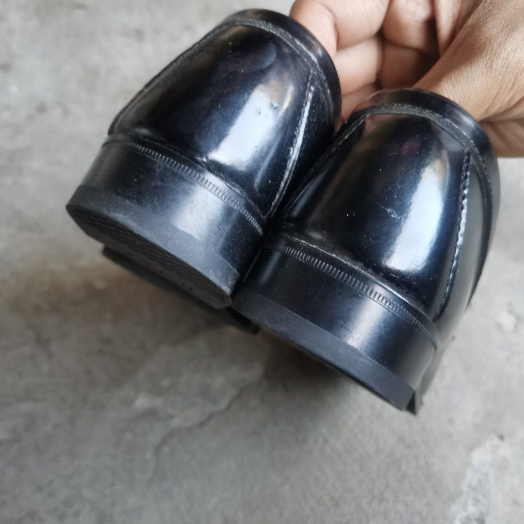 Haruta Arvin Loafers, Women's Fashion, Footwear, Loafers on Carousell