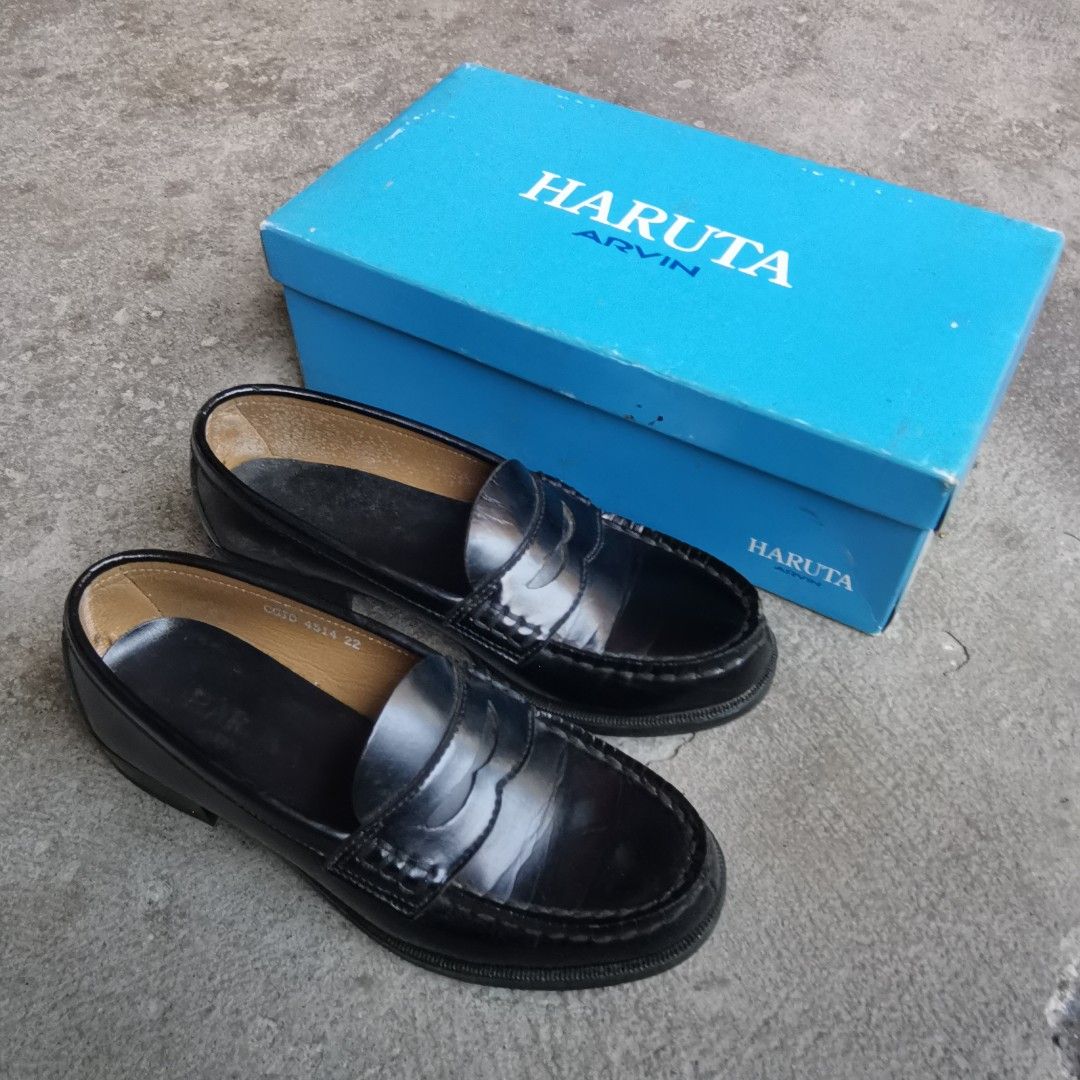 Haruta Arvin Loafers, Women's Fashion, Footwear, Loafers on Carousell