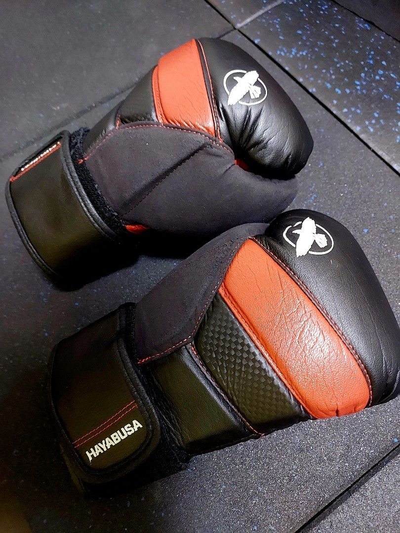 Hayabusa boxing gloves 14oz, Sports Equipment, Other Sports Equipment ...