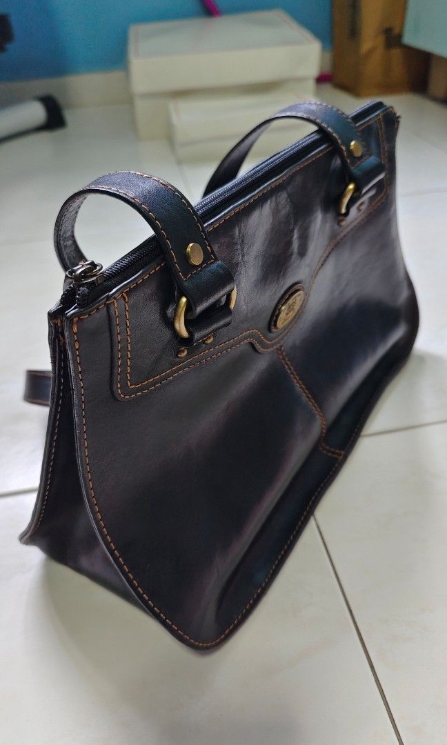 Jane Shilton leather bag, Women's Fashion, Bags & Wallets, Shoulder ...