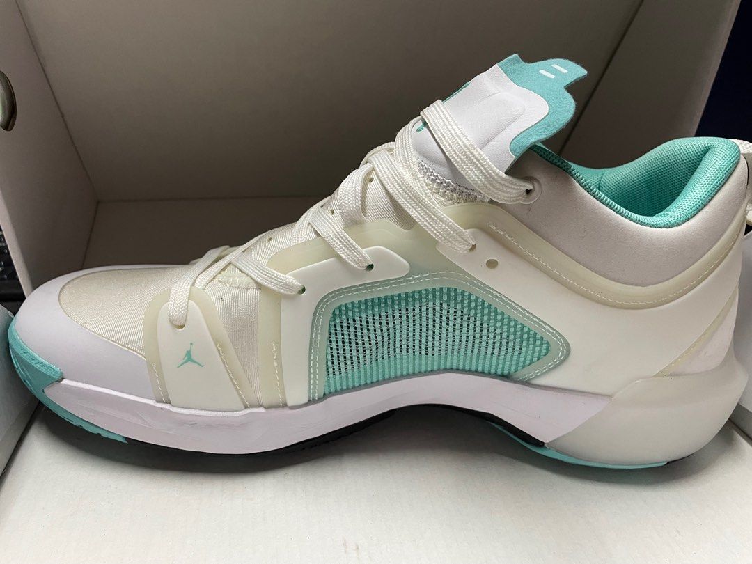 JORDAN BASKETBALL SHOES, Men's Fashion, Footwear, Sneakers on Carousell