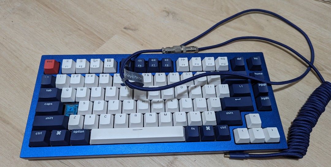 Keychron Q1 Blue chassis with Gateron Blue Clicky Switch, Computers ...