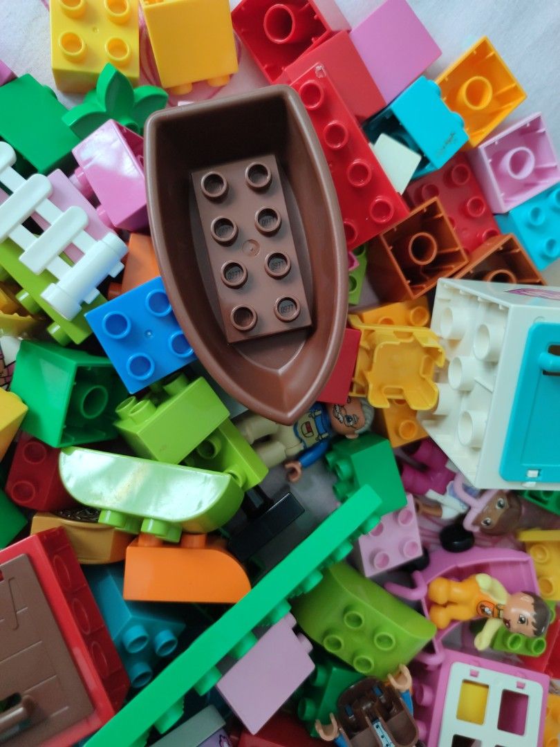 Lego Duplo blocks, Hobbies & Toys, Toys & Games on Carousell