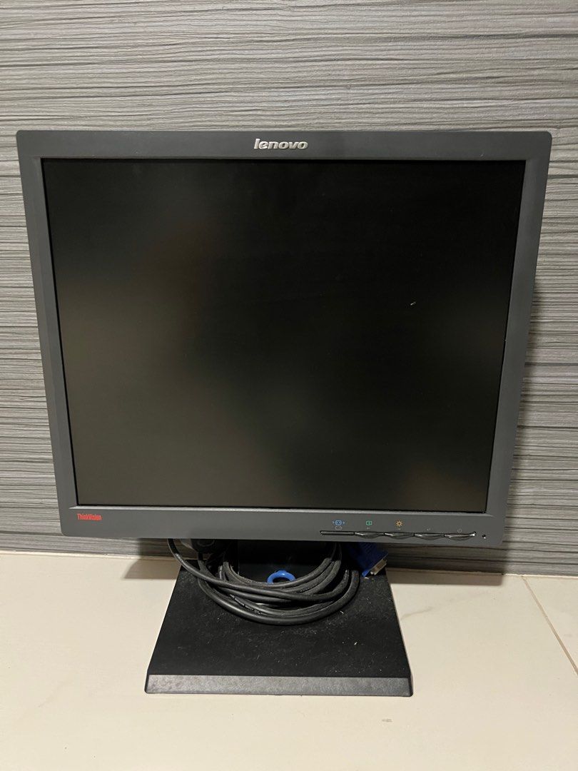 Lenovo monitor (Thinkvision), Computers & Tech, Office & Business ...