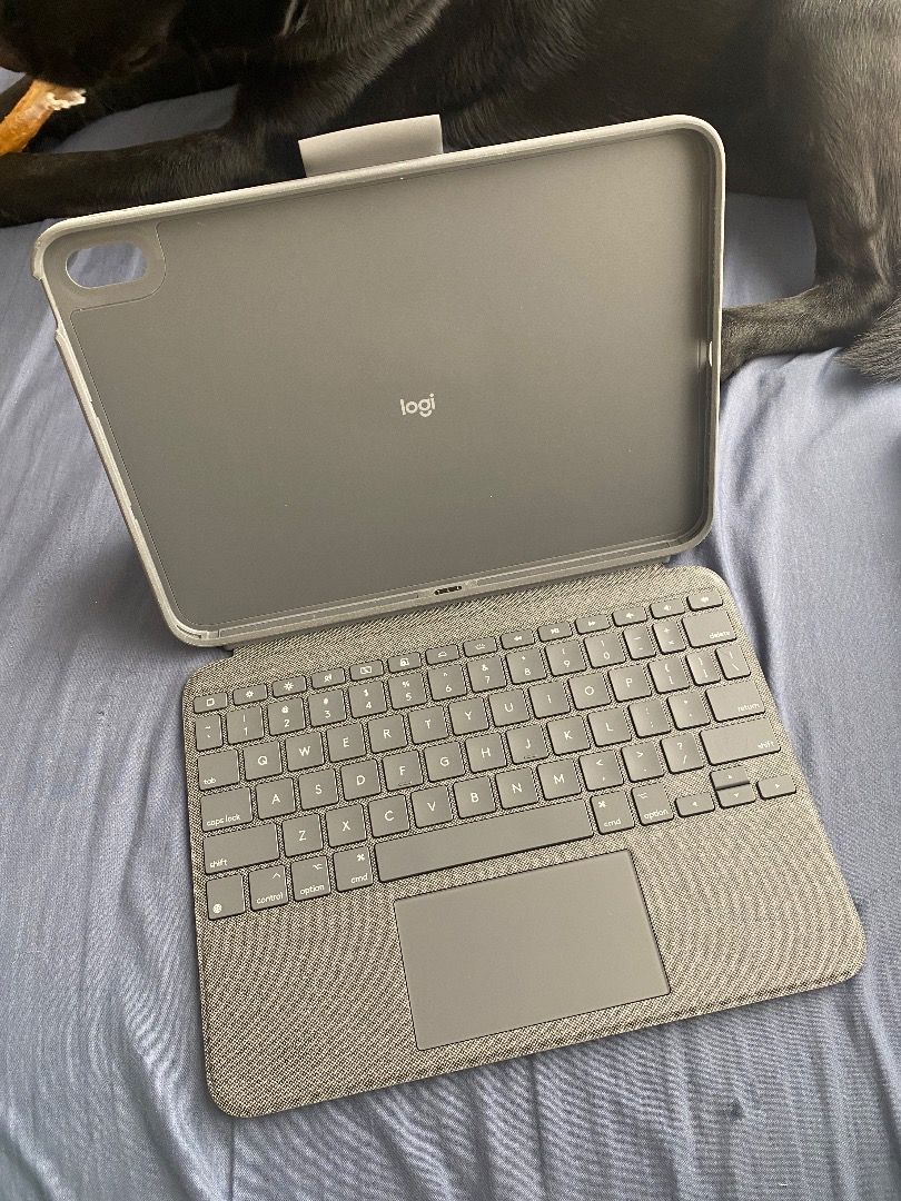 Logitech Keyboard Case with Trackpad, Computers & Tech, Parts ...