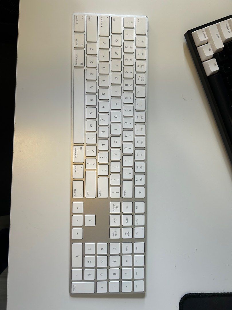 Magic Keyboard w/ numpad, Computers & Tech, Parts & Accessories ...