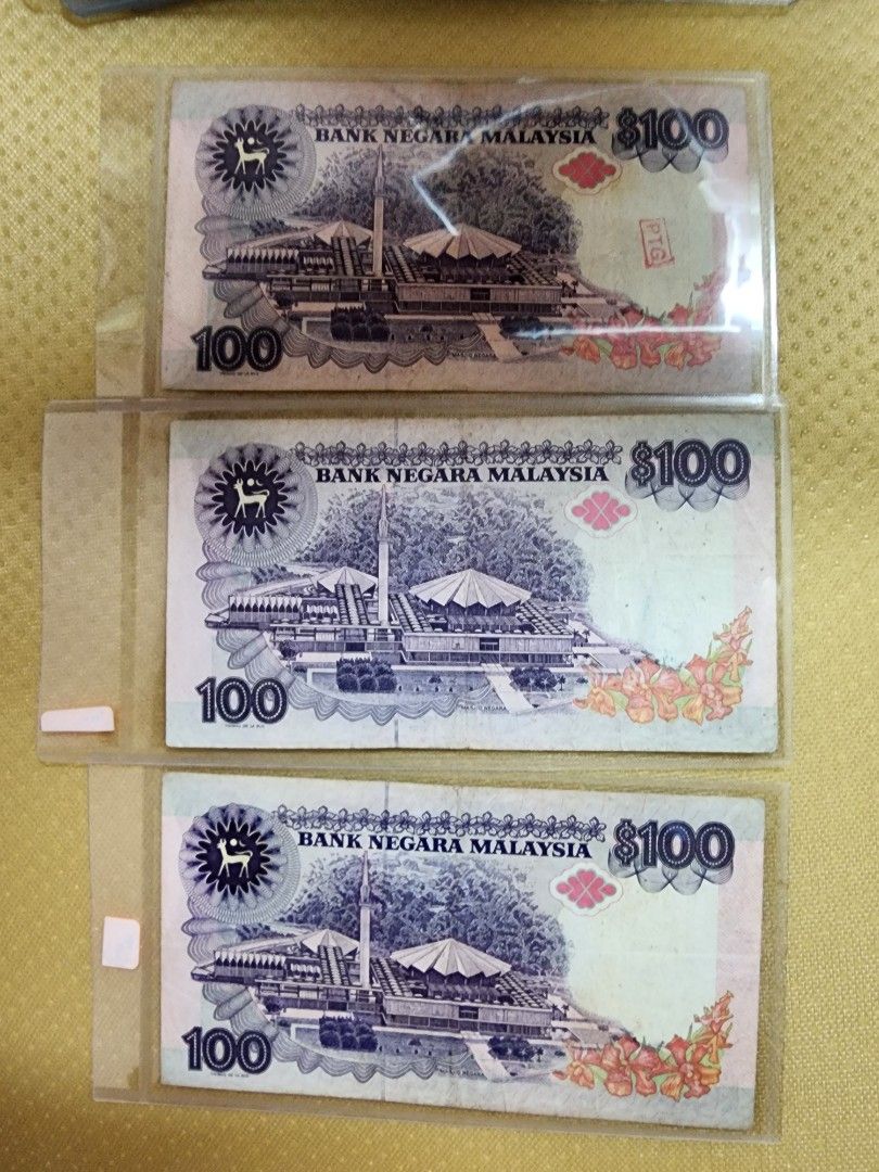 Malaysia old notes 100 ringgit 7th 6th, Hobbies & Toys, Memorabilia ...