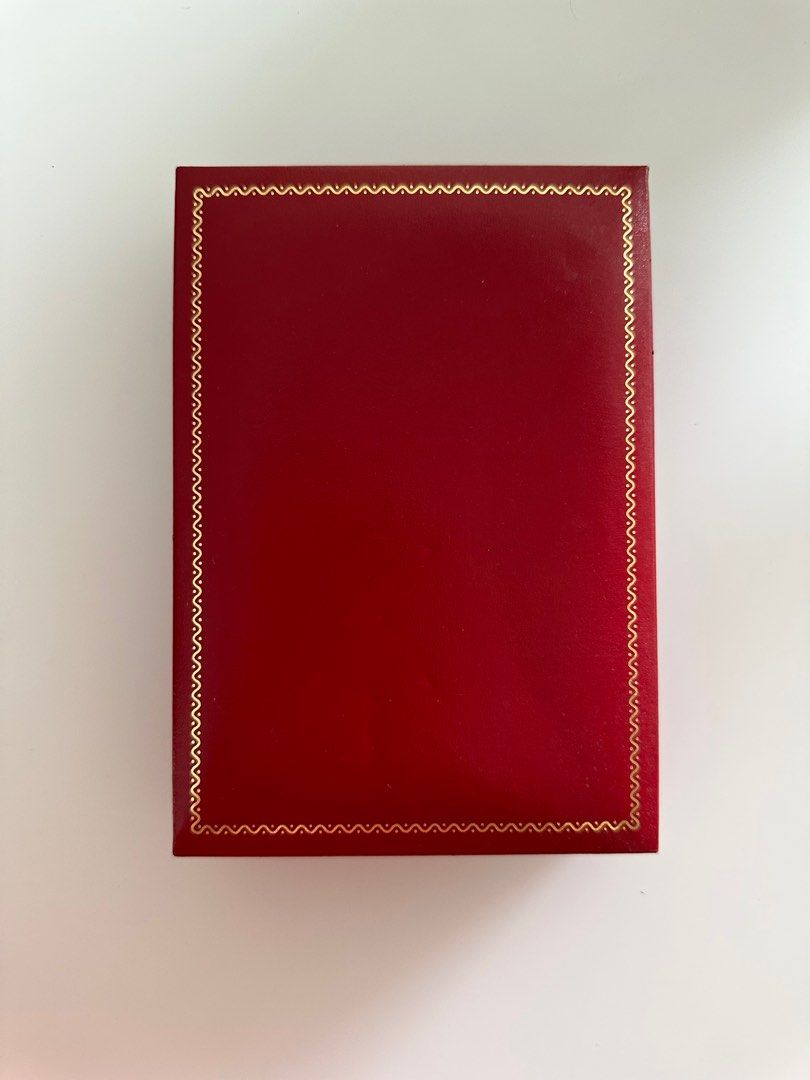 Maroon with Gold Lining Jewelry Box, Women's Fashion, Jewelry ...