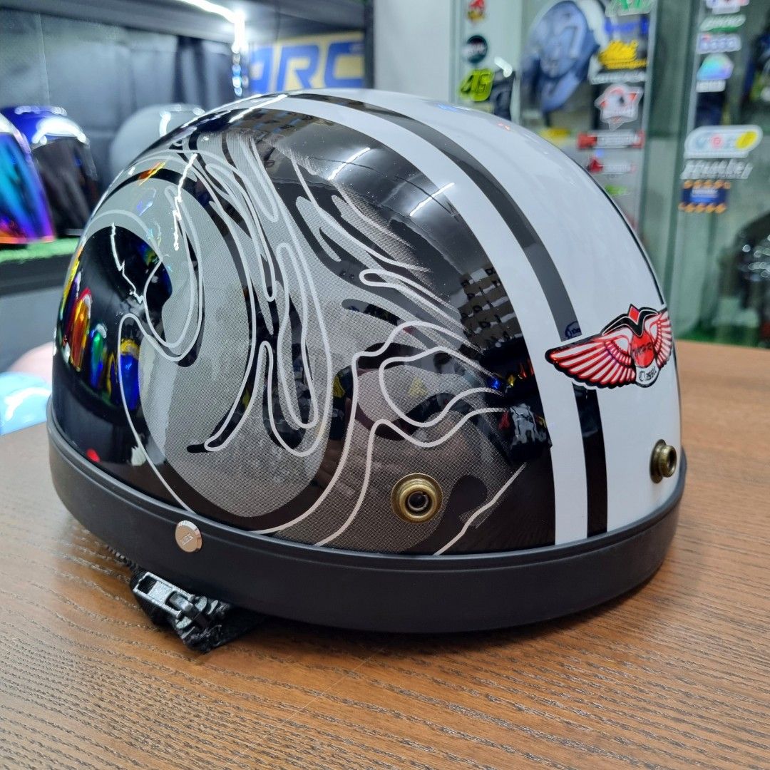 MHR Riptide steng helmet, Motorcycles, Motorcycle Apparel on Carousell
