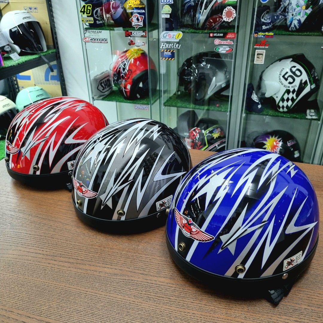 MHR Stella steng helmet, Motorcycles, Motorcycle Apparel on Carousell