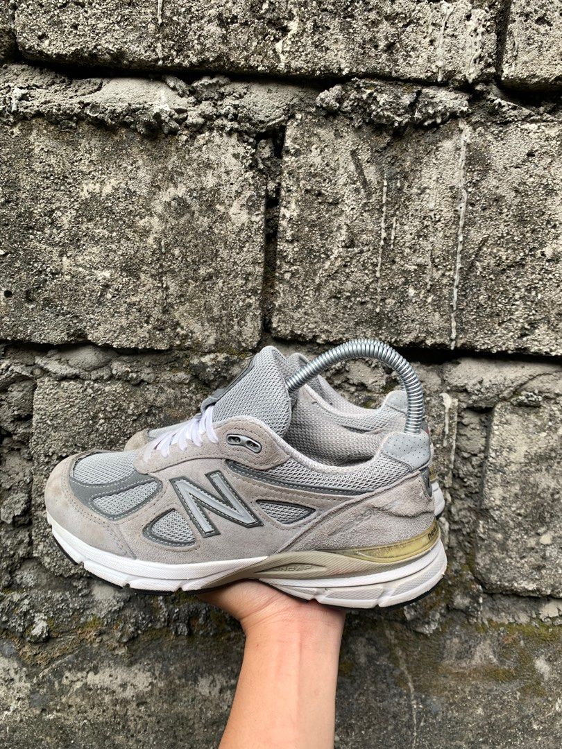 New balance 990 V4, Women's Fashion, Footwear, Sneakers on Carousell