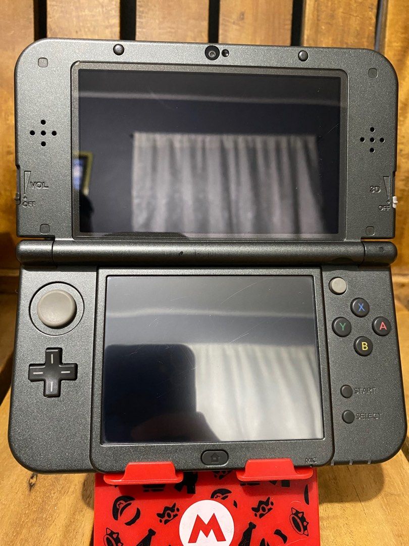 New Nintedo 3DS XL metallic black, Video Gaming, Video Game Consoles, Nintendo on Carousell