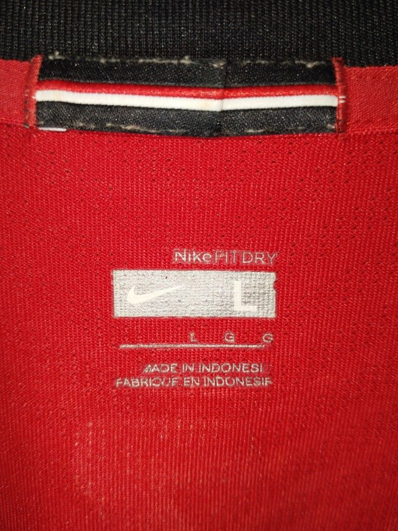 NIKE AIG FOOTBALL JEREY, Men's Fashion, Tops & Sets, Tshirts & Polo Shirts on Carousell