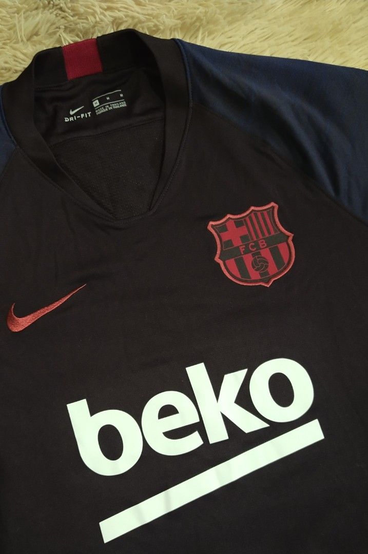 NIKE FC BARCELONA DRY STRIKE, Men's Fashion, Activewear on Carousell