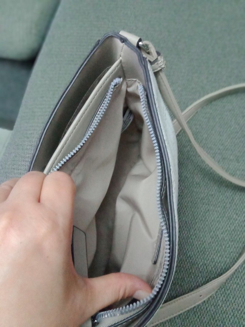 Nine West Harmon US Cross Body White Pumice Logo Ladies Bag New, Women's Fashion, Bags & Wallets ...