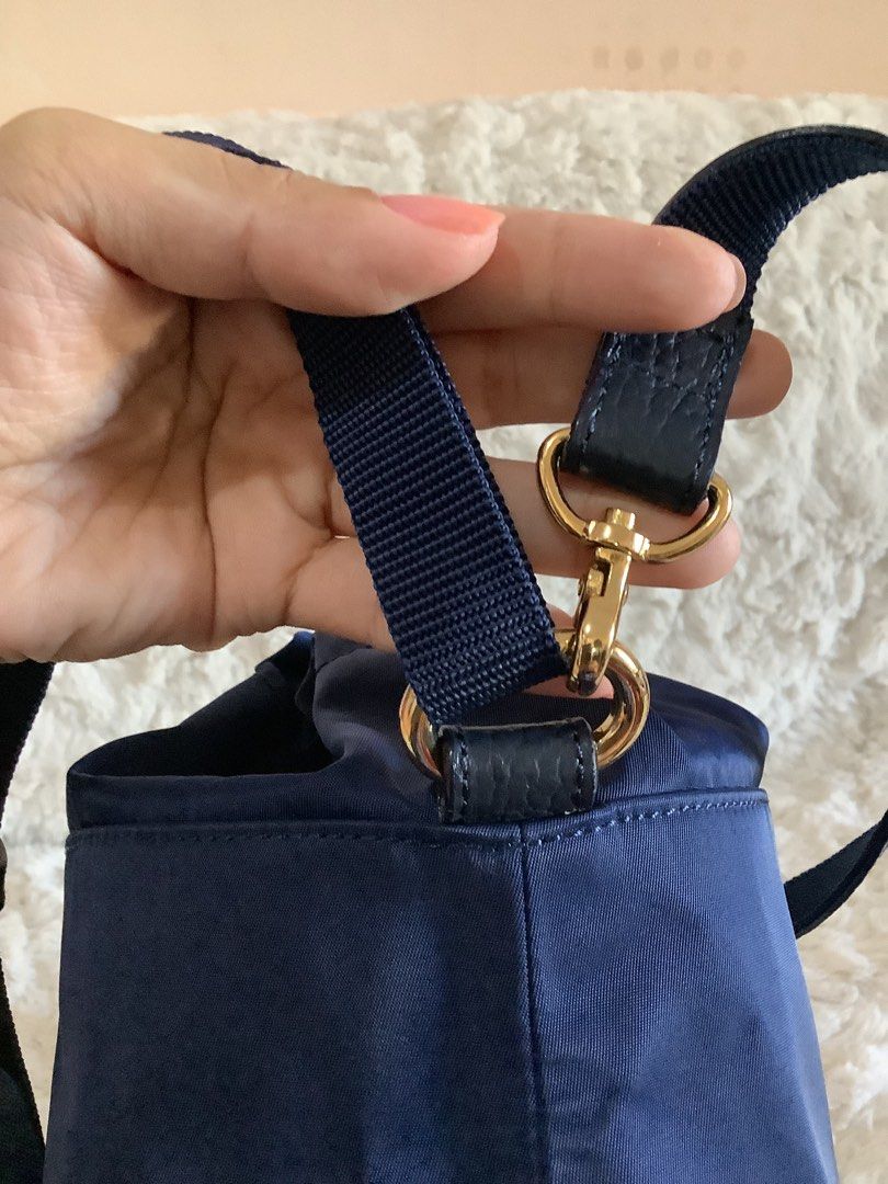 Original Blue Label Bucket Two way, Luxury, Bags & Wallets on Carousell