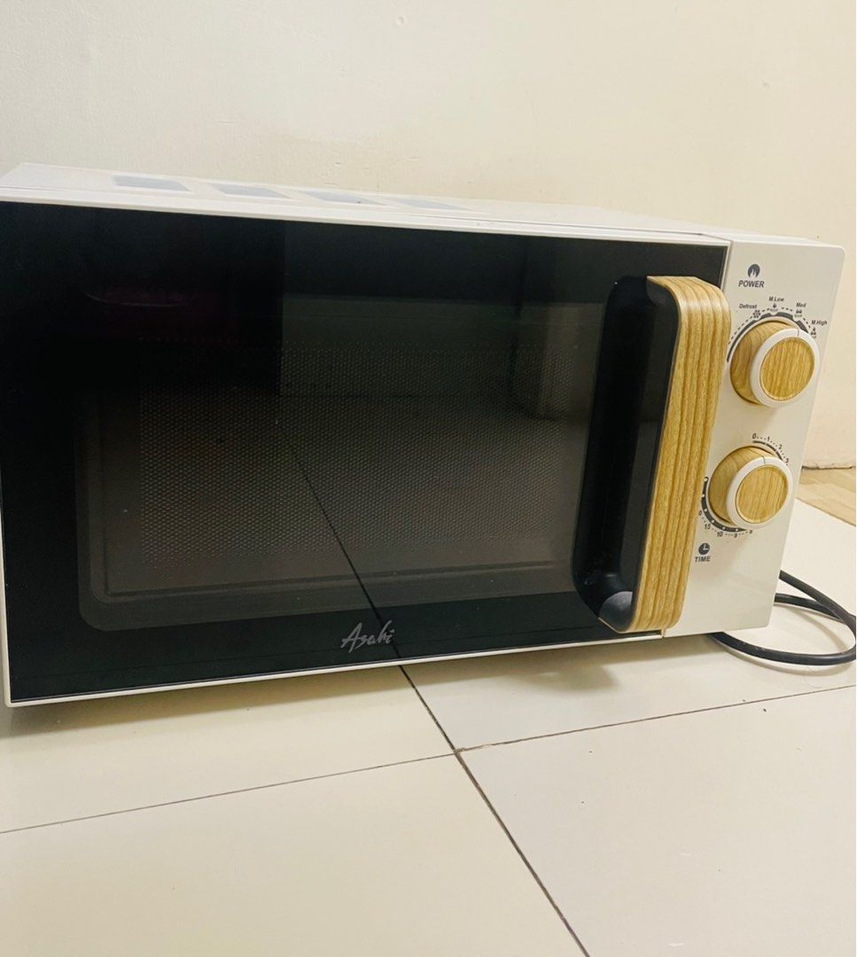 Preloved Asahi Microwave Oven 20L, Furniture & Home Living, Kitchenware ...