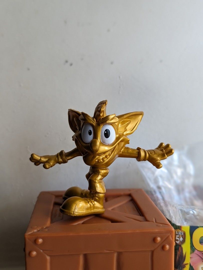 RARE Golden Crash Bandicoot Smash Surprise Box Blind Box Mystery Box ...
