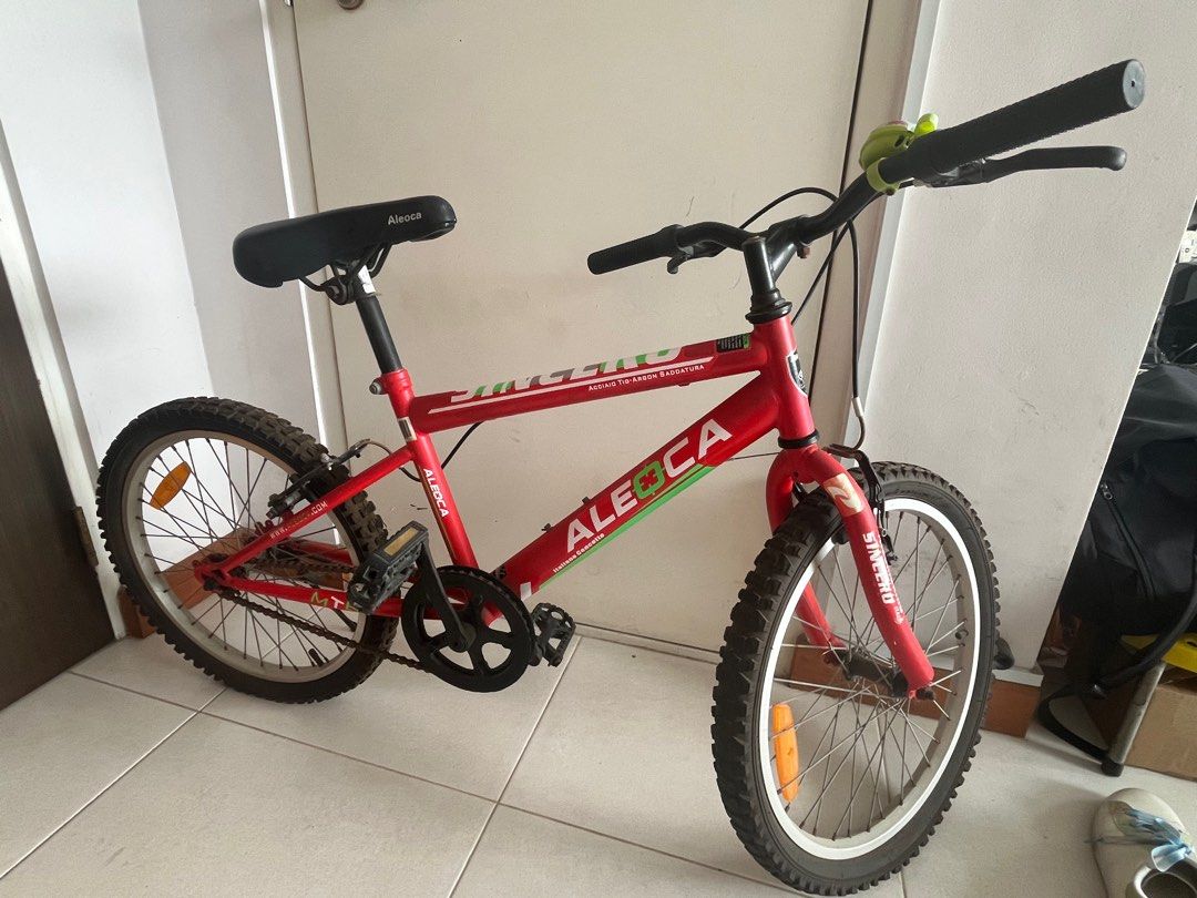 Red Aleoca Kid Bike (20") Bicycle, Sports Equipment, Bicycles & Parts ...