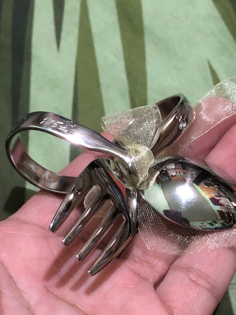 Ribbon shaped metal spoon and fork, Hobbies & Toys, Memorabilia ...