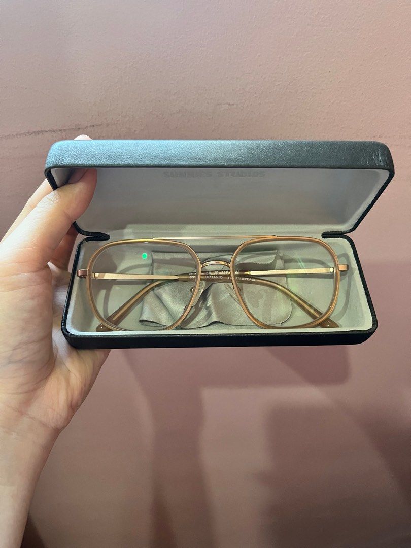 Sunnies Studios Octavio in Toasted Peach, Women's Fashion, Watches ...