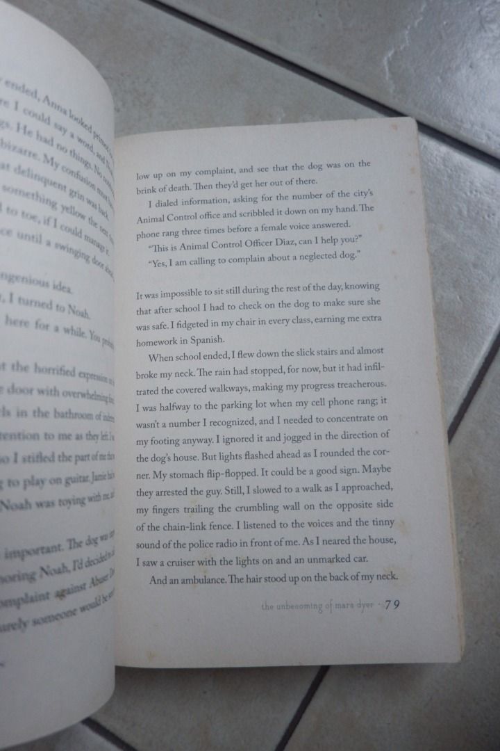 The Unbecoming of Mara Dyer by Michelle Hodkin, Hobbies & Toys, Books ...