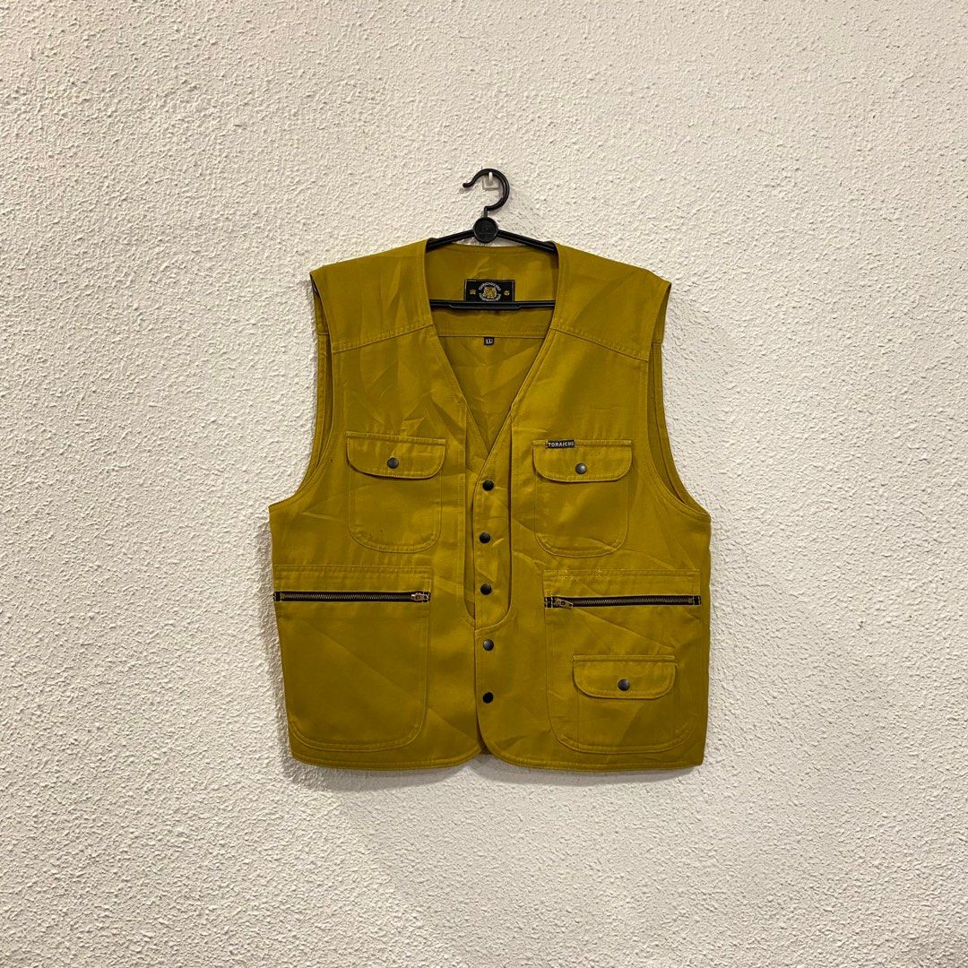 Toraichi Brand Tactical Mustard Yellow Vest, Men's Fashion, Tops & Sets ...