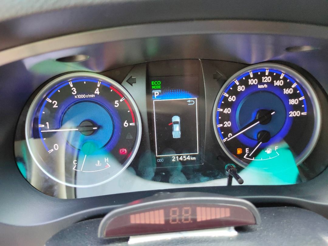Toyota Hilux G VARIANT Auto, Cars for Sale, Used Cars on Carousell