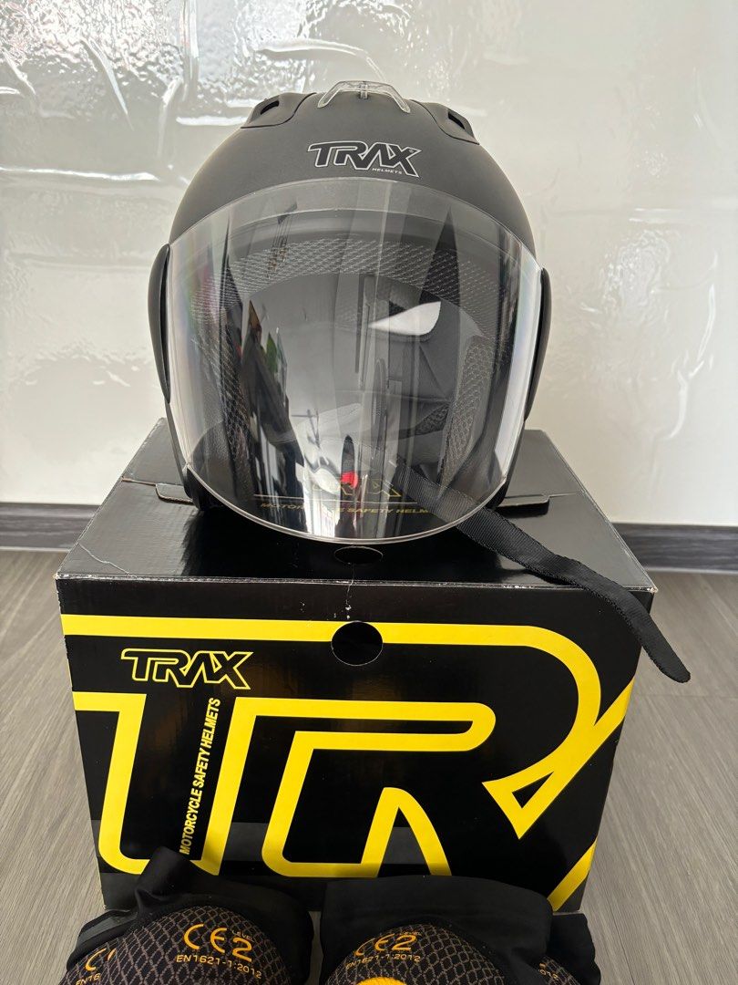 TRAX HELMETS TR03ZR PSB APPROVED, Motorcycles, Motorcycle Accessories ...