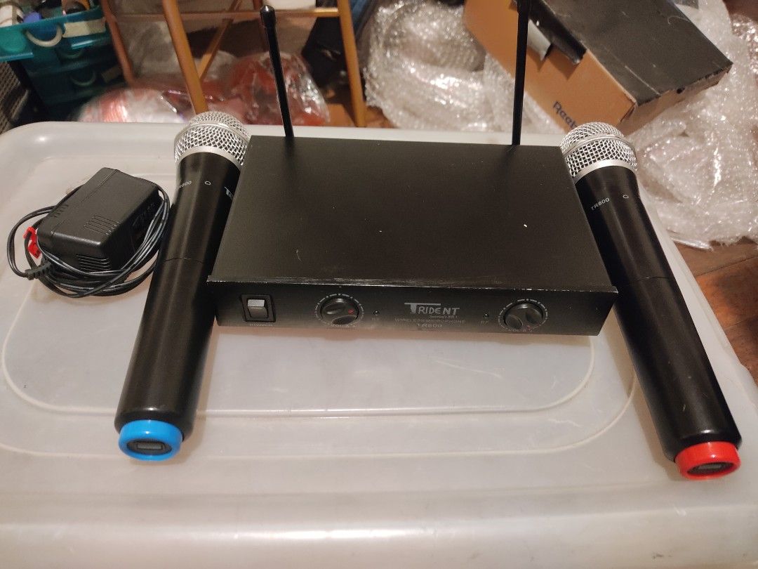 TRIDENT TR800 TR 800 WIRELESS MIC MICROPHONE KARAOKE PROFESSIONAL UHF ...