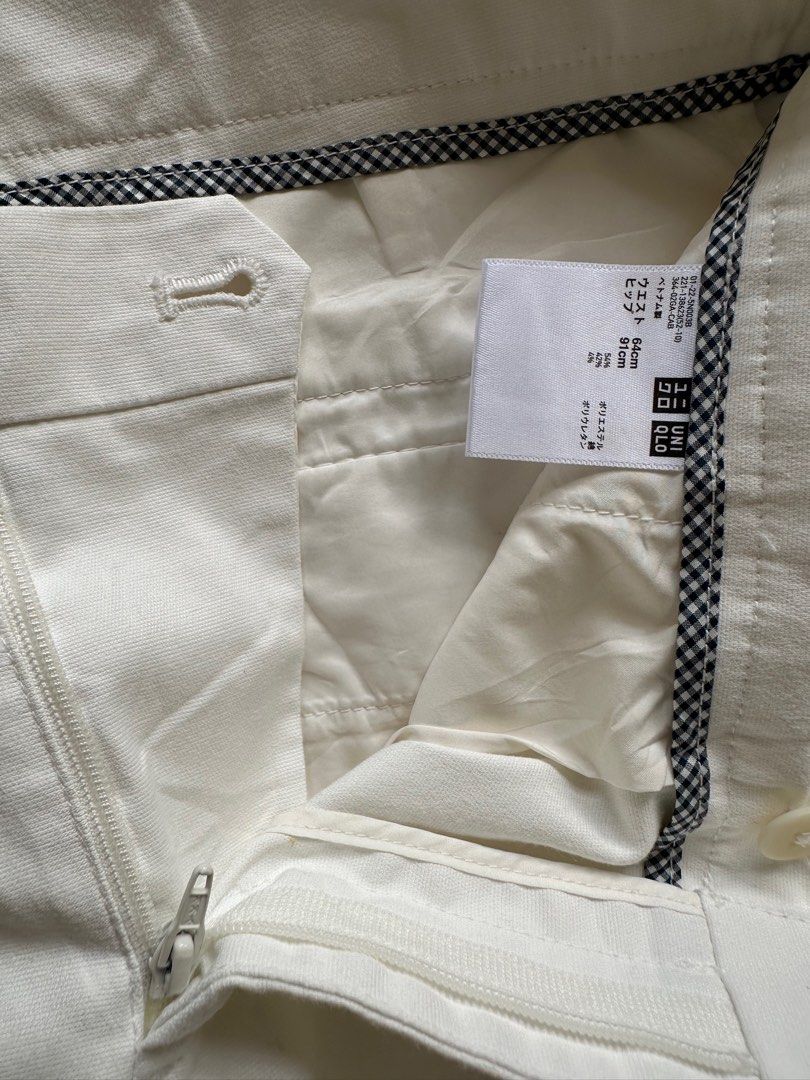 Uniqlo white ankle pants, Women's Fashion, Bottoms, Other Bottoms on Carousell