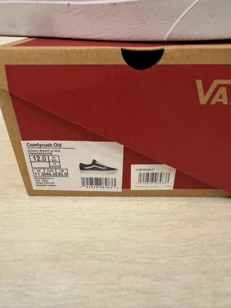 Vans Comfycush Old Mens Fashion Footwear Sneakers On Carousell